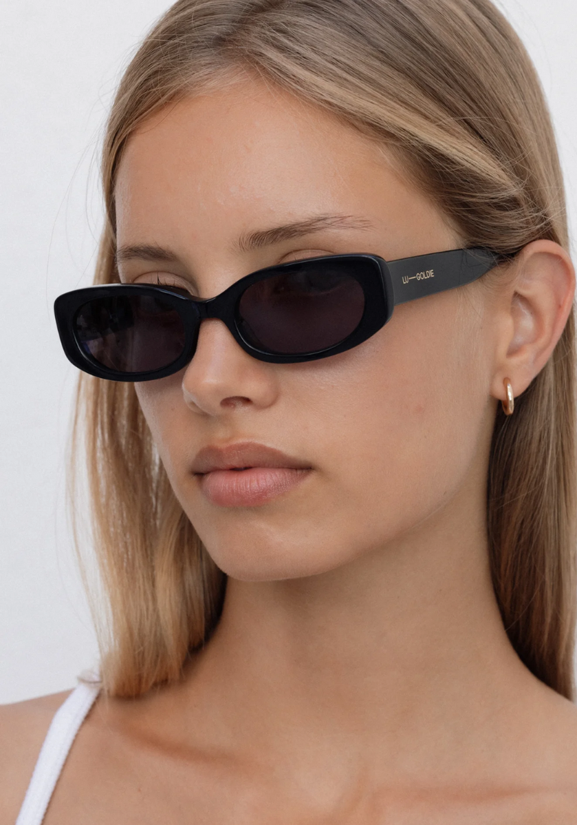 Cali - Black– Alterior Motif