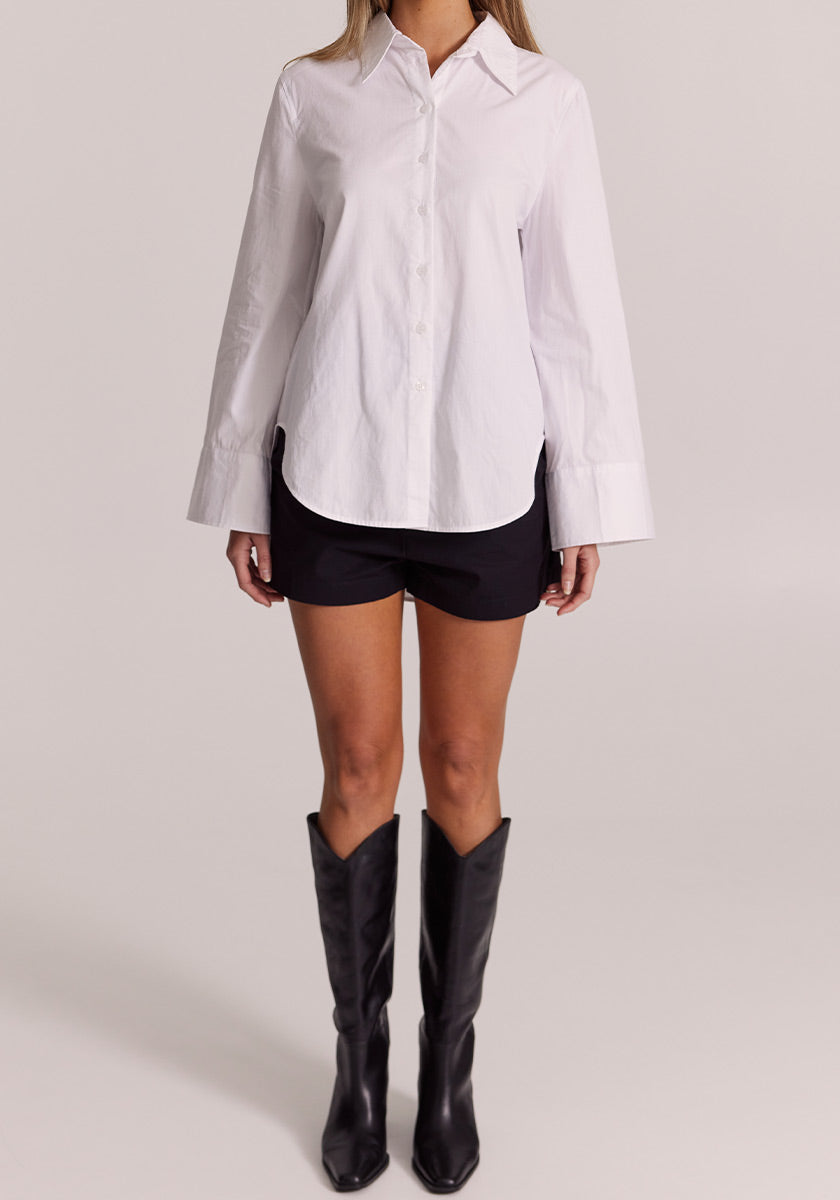 Curve Hem Button Up Shirt - White– Alterior Motif